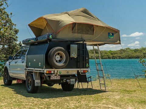Howling Moon Stargazer Rooftop Tent - Intu 4x4